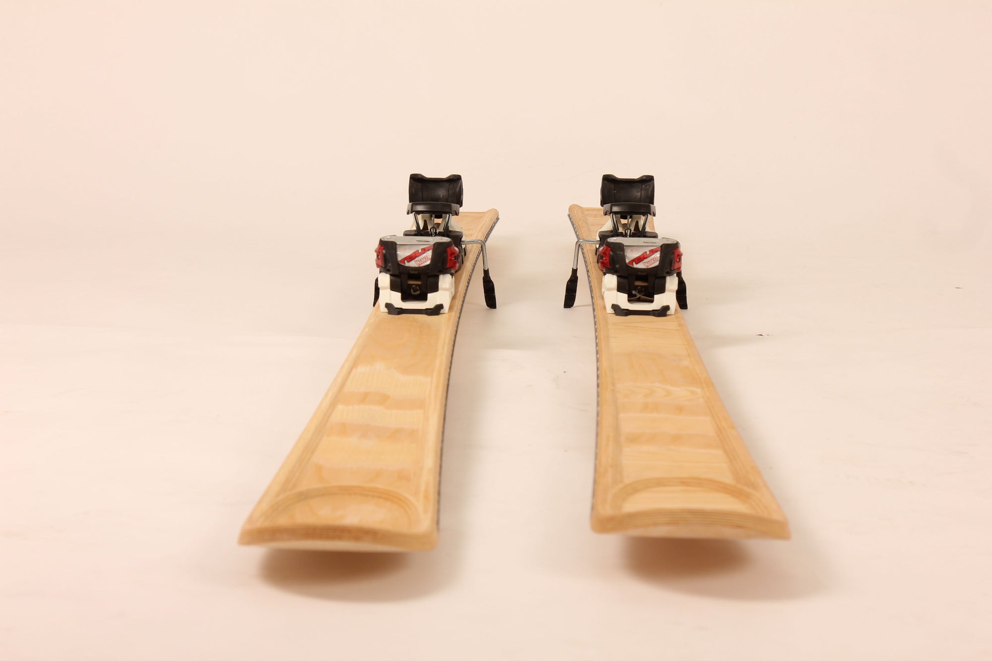 Wooden Skis – gemsjaeger.ski